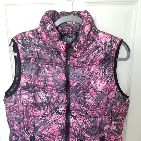 Andrew Marc | Jackets & Coats | Nwot Marc New York Down Packable Vest ...